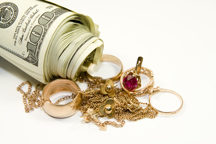 Should You Sell Your Jewelry for Cash or Trade It In?